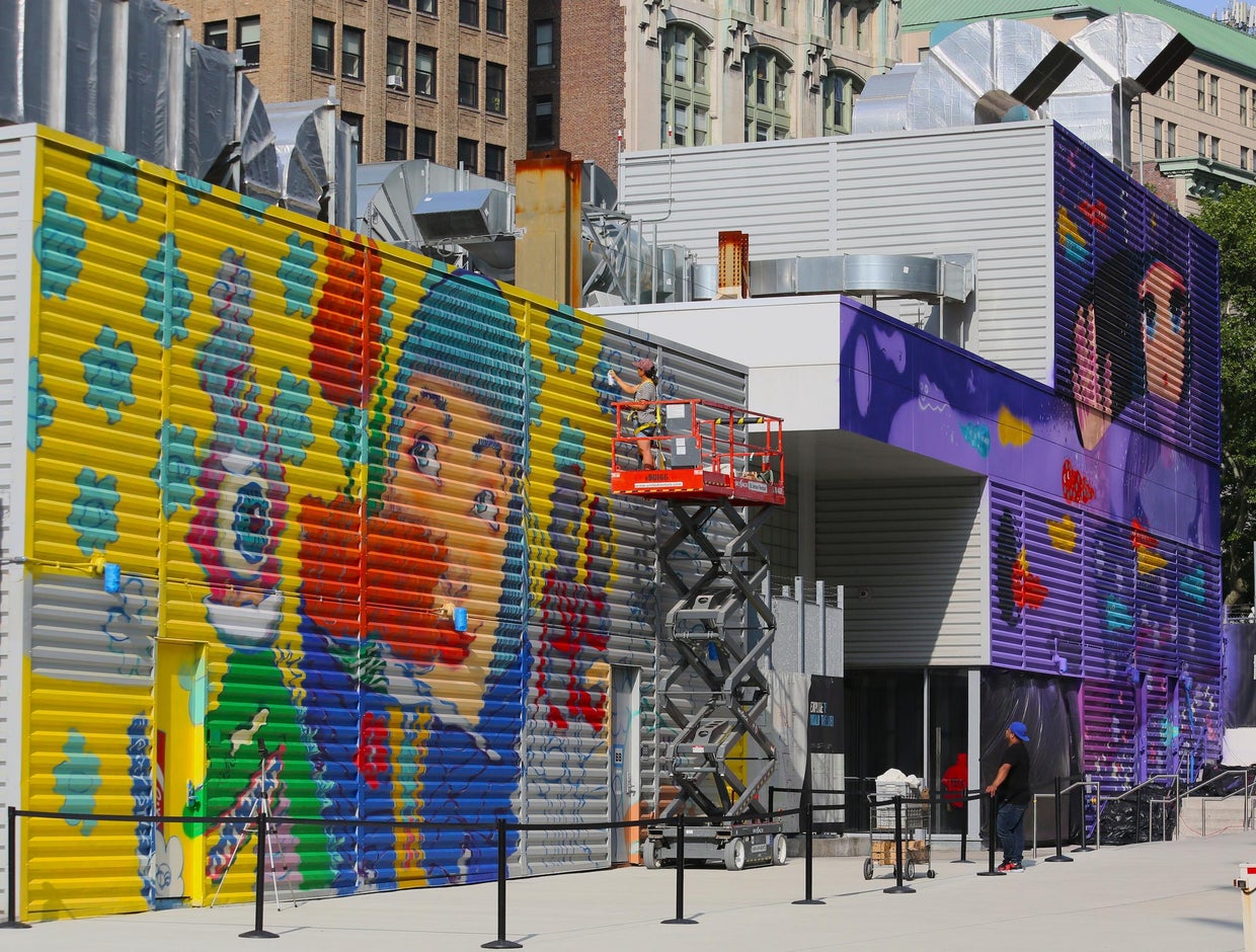 Graffiti rises at the World Trade Center site