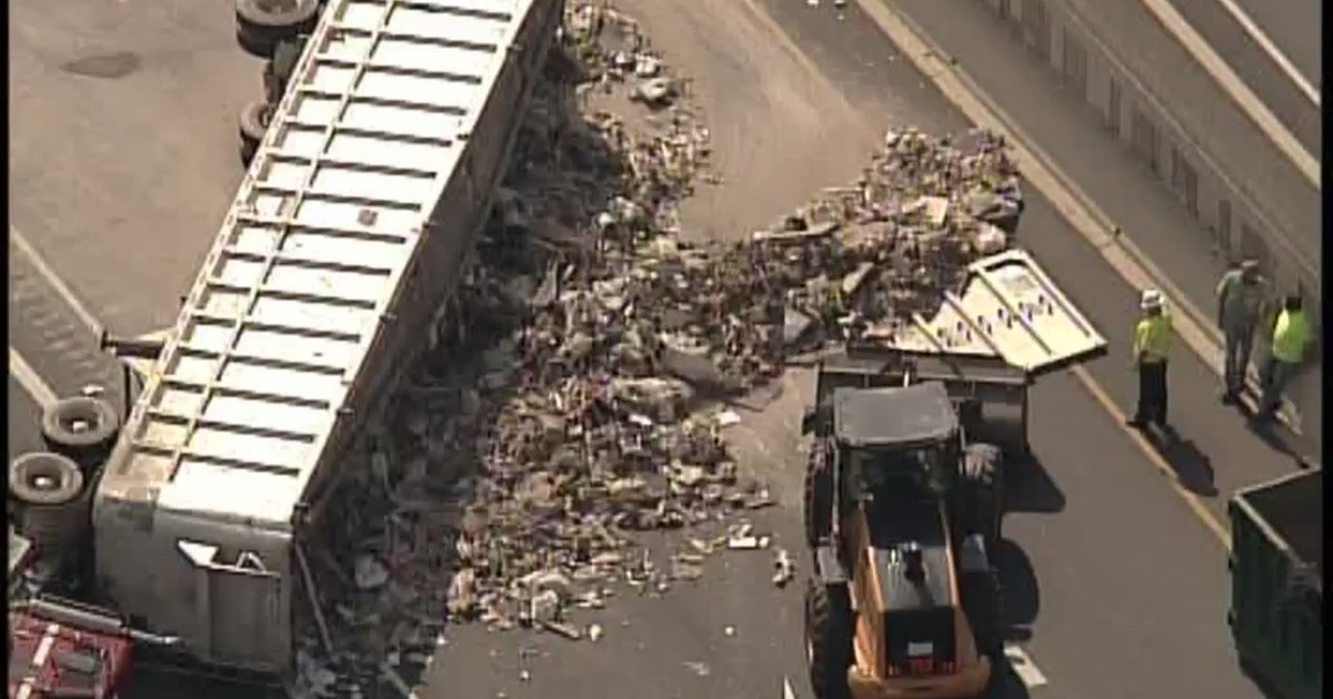 I-895 NB Reopens After Tractor-Trailer Carrying Debris Overturns - CBS ...