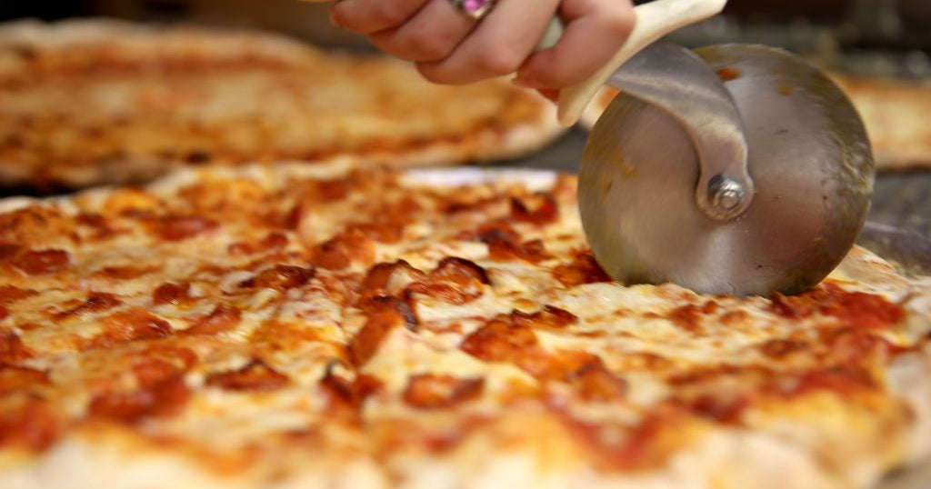 Latest: Comerica Park Worker Who Spit On Pizza Has No Diseases - CBS ...