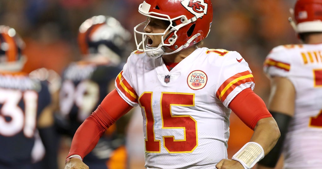 Patrick Mahomes' Teammates Think He Sounds Like A Muppet - CBS Texas