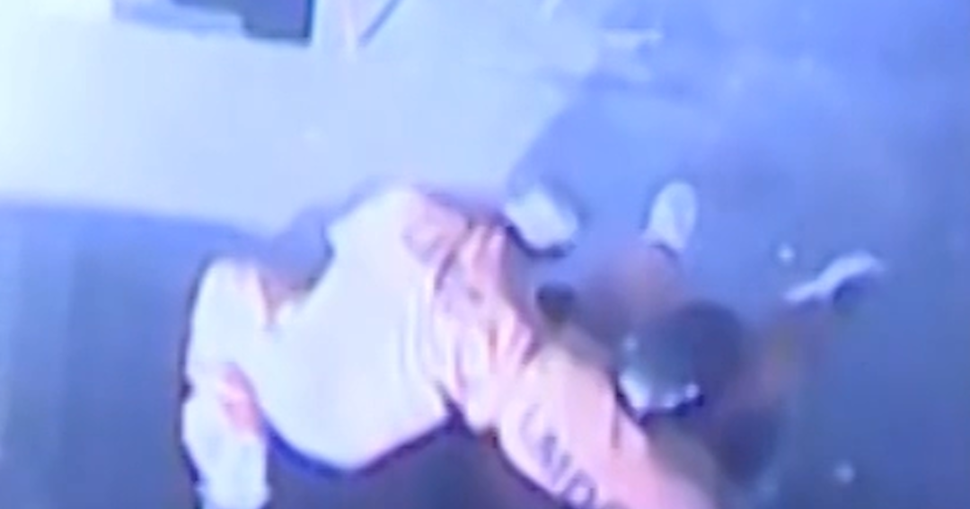 Inmates Escape Jail By Hiding In Trash Cans - CBS Los Angeles