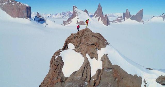 Note to Self: Rock climber Alex Honnold on exploring his limits - CBS News