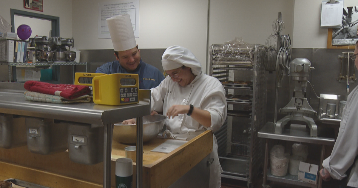 Cooking Brings DPS Teacher & Special Student Together - CBS Colorado