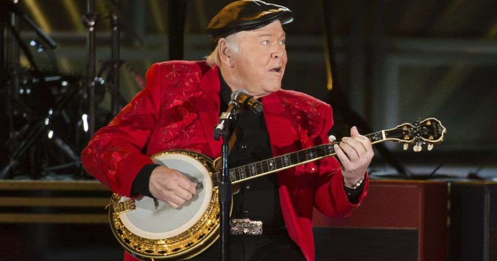 Legendary Country Musician, 'Hee Haw' Star, Roy Clark Dead At 85 - CBS ...