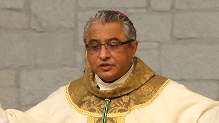 Pope Francis Taps Texan Bishop Garcia For Monterey, California - CBS Texas