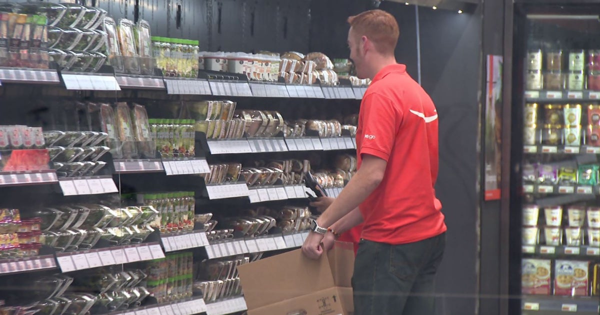 New Amazon Go Store Opens At Ogilvie Transportation Center - CBS Chicago