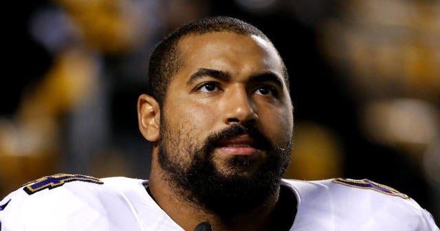 Why NFL lineman John Urschel benched football for math - CBS News
