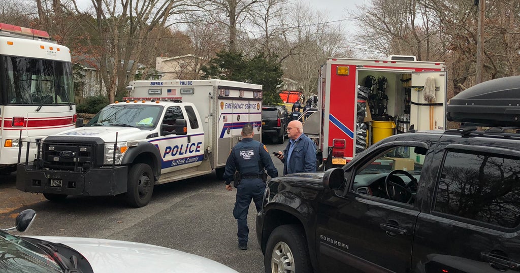 Suspected Drug Lab Raided In Mastic - CBS New York