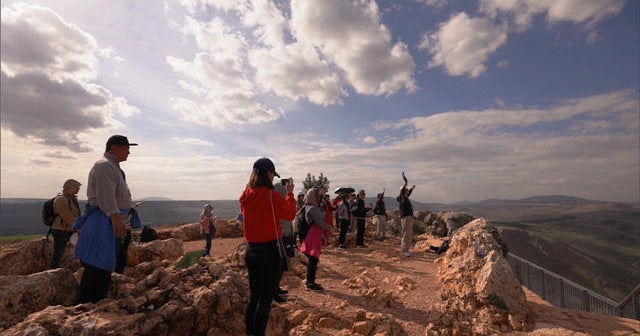 Israel's Jesus Trail blends religion, history and stunning views - CBS News