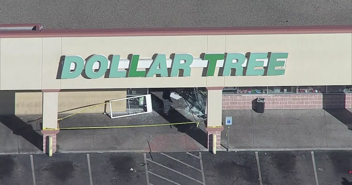 Suspected Thief Crashes Into Dollar Tree In Fort Worth - CBS Texas
