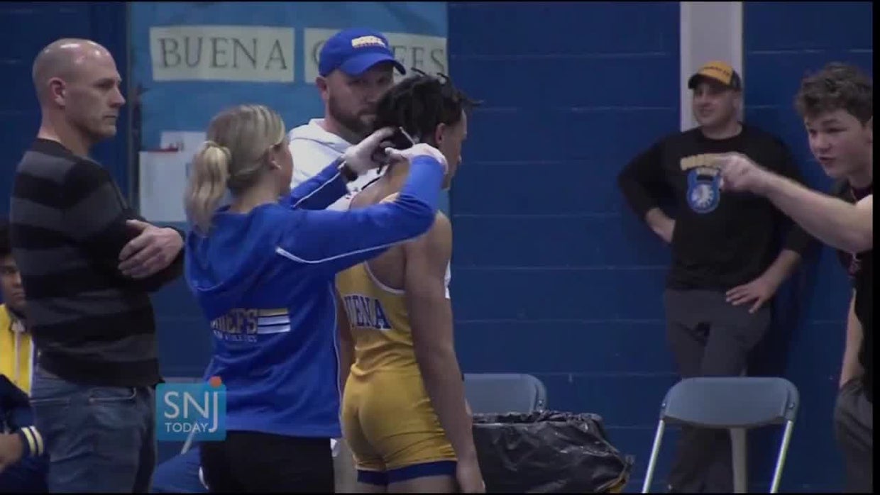 Referee Who Told New Jersey High School Wrestler To Cut Dreadlocks Or ...