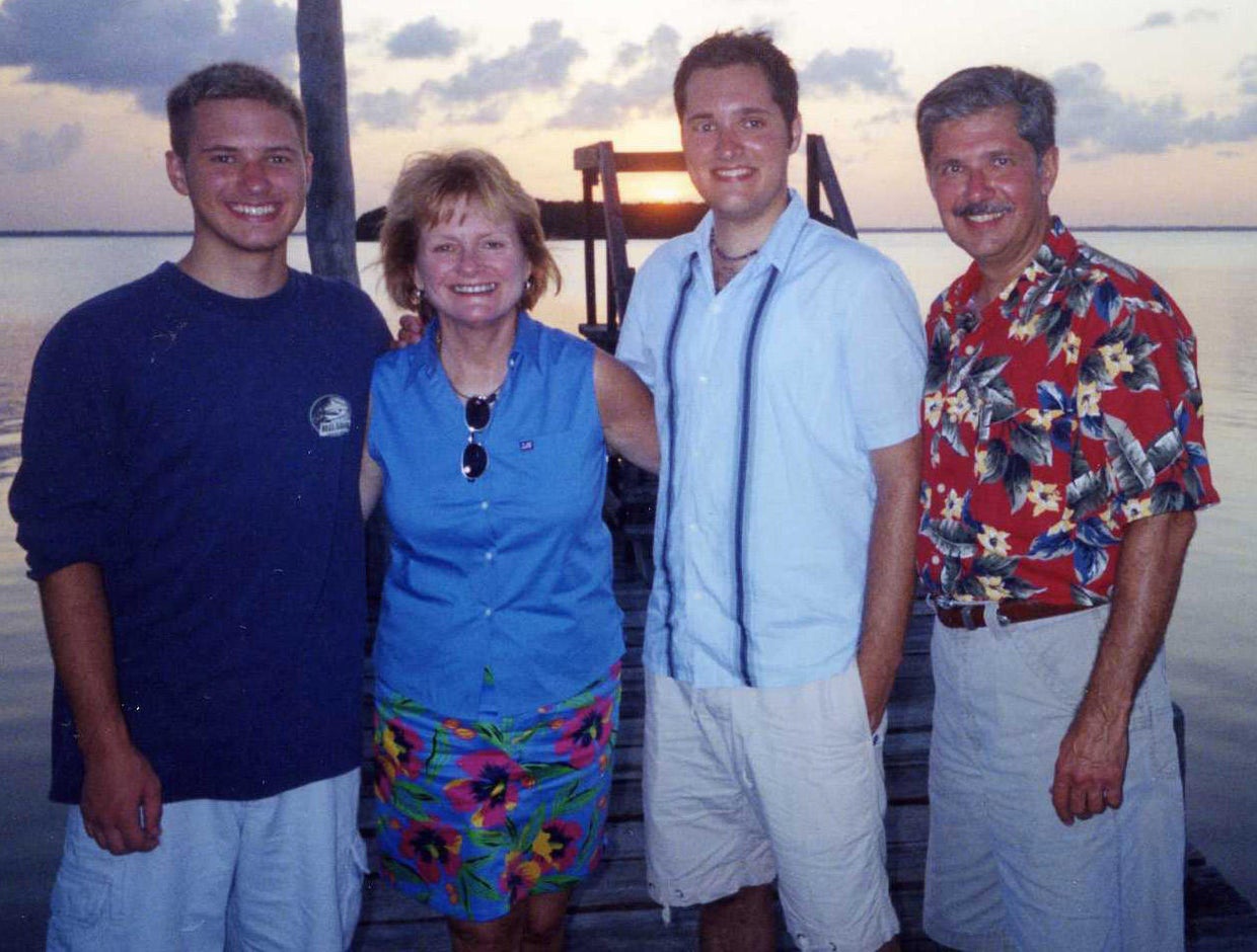 Bart Whitaker case: Sugar Land, Texas father fights to save son ...
