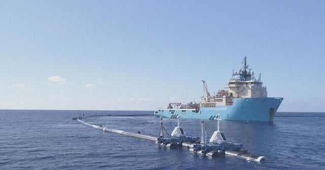 Great Pacific Garbage Patch clean-up faces major setback - CBS News