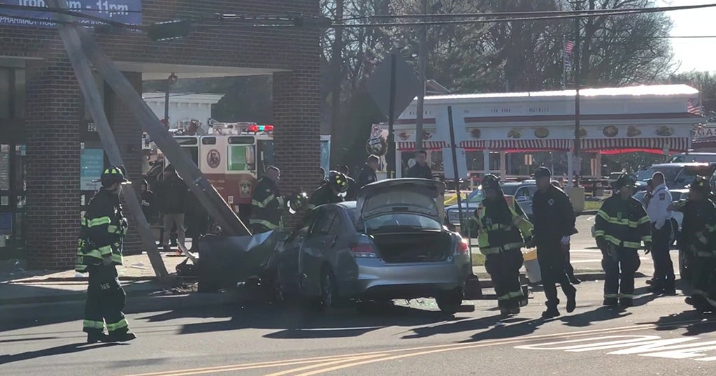 Driver Injured When Car Takes Down Utility Pole In N.J. - CBS New York