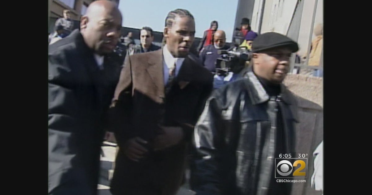 From Superstar To Super Debt: A Look At R. Kelly's Money And Legal ...