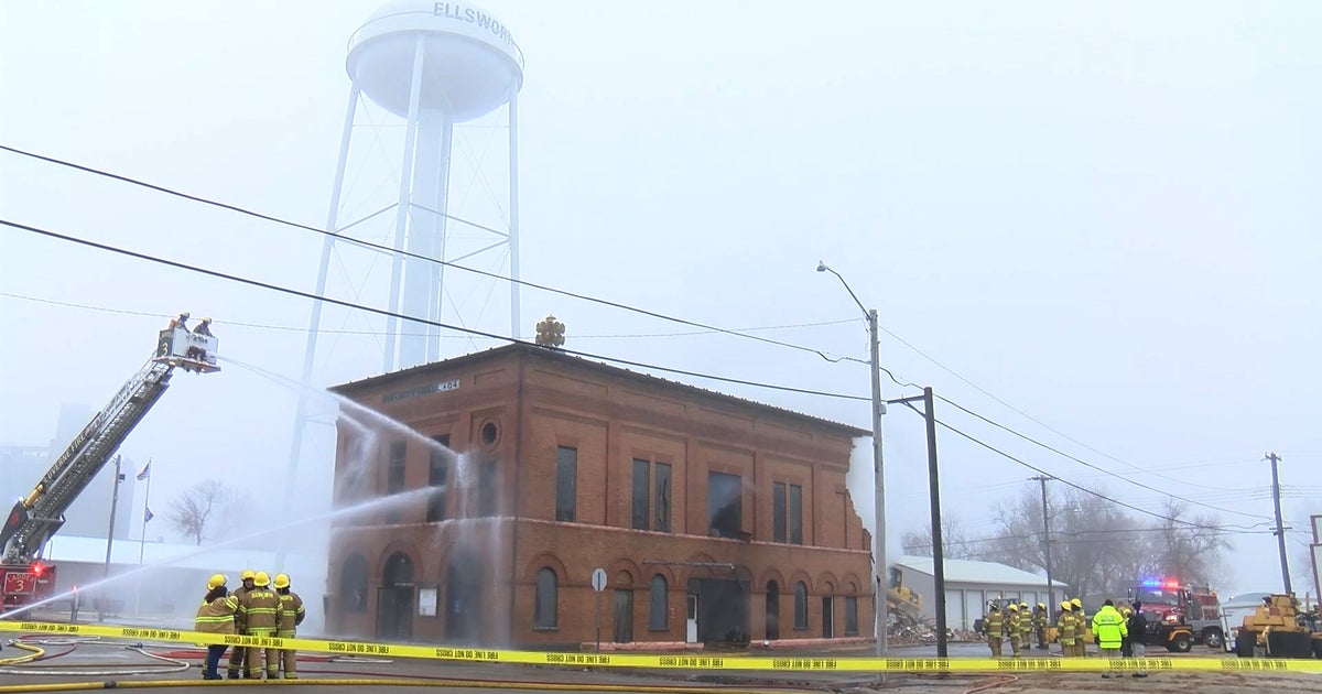 Ellsworth's 114-Year-Old City Hall Torn Down After Fire - CBS Minnesota