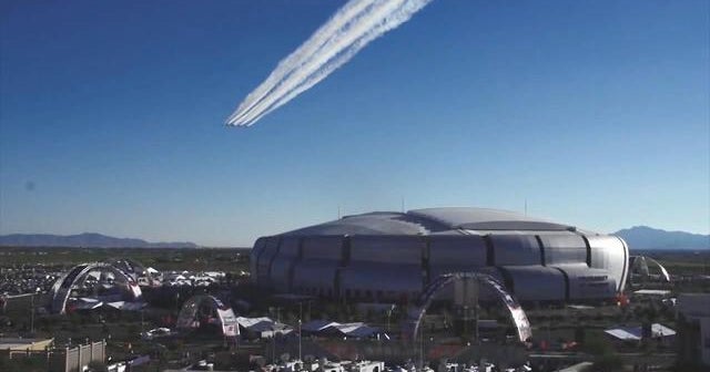 Super Bowl 2019 Air Force Thunderbirds Demonstrate Tricky Stadium