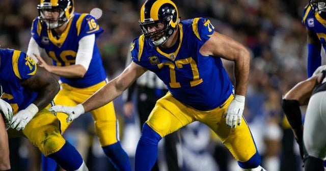 Rams player Andrew Whitworth honors Thousand Oaks first responders with ...