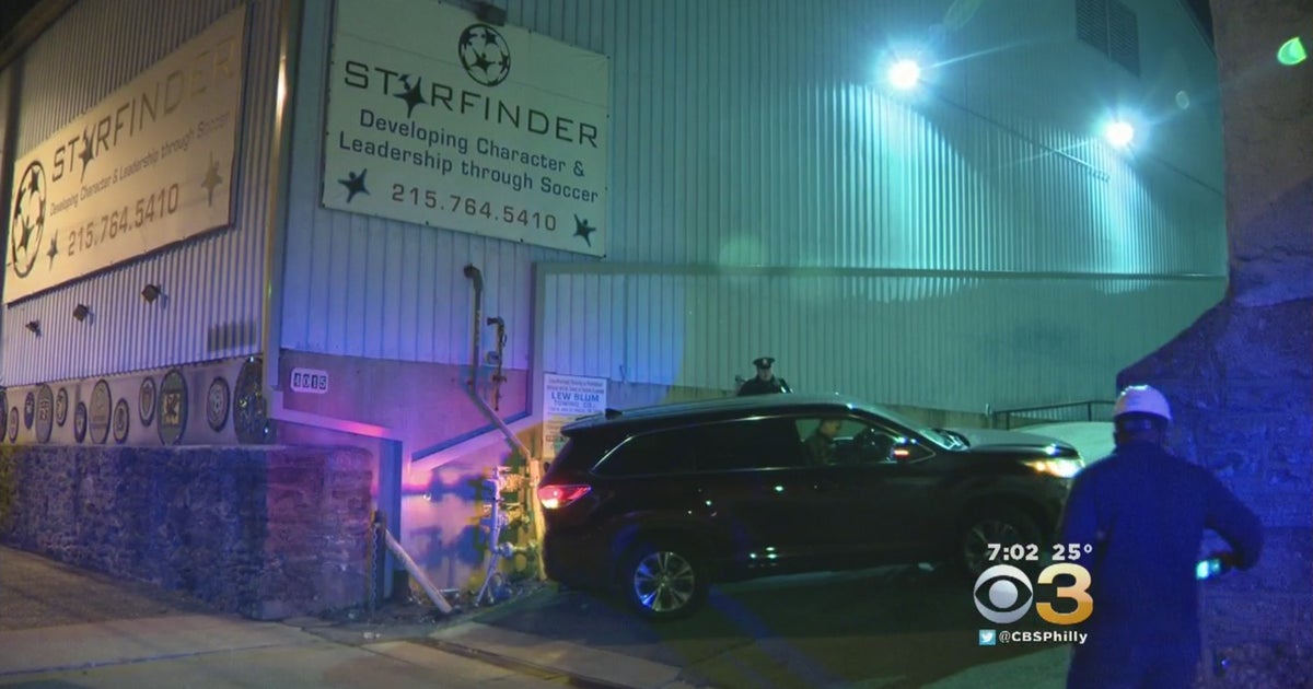 SUV Hits Gas Line Outside Soccer Building In Manayunk, Police Say - CBS ...