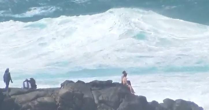 Hawaii storm: 60-foot waves possible after strong storm brings snow to ...