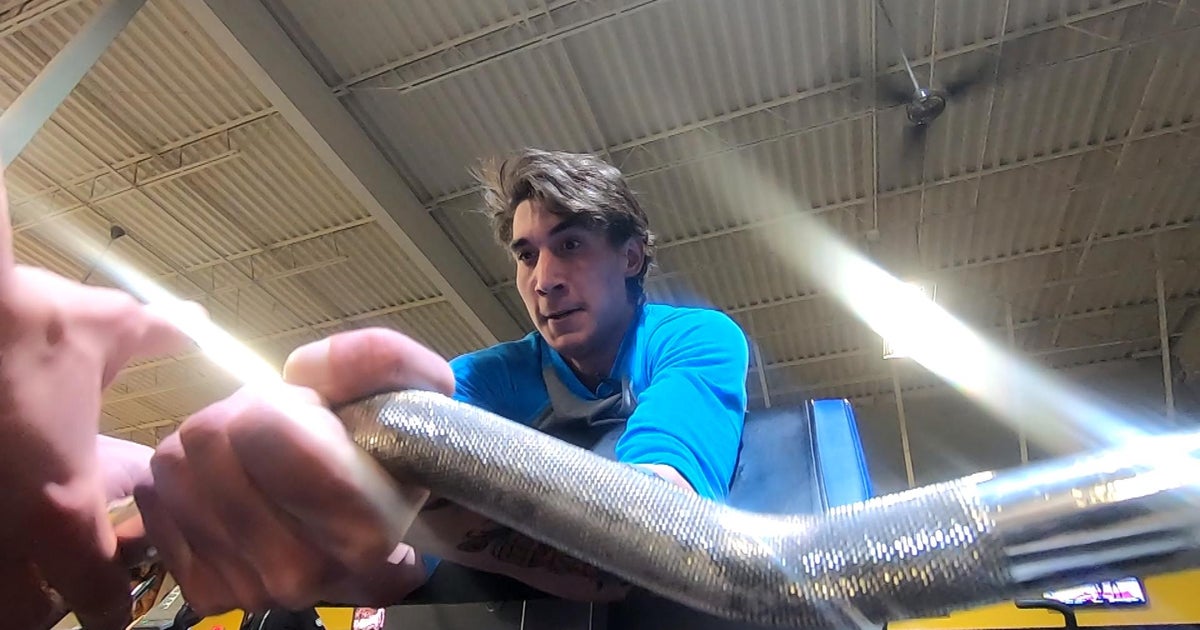 Bodybuilder With Cystic Fibrosis Uses Lifting to Inspire Others - CBS ...