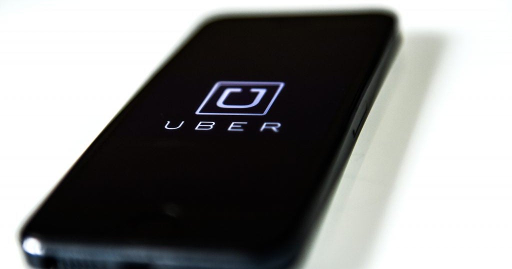 Uber Riders Can Buy Transit Tickets On App For Denver - CBS Colorado