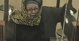 FBI Searching For Female Bank Robber Who Hit Chicago Loop Chase Branch ...