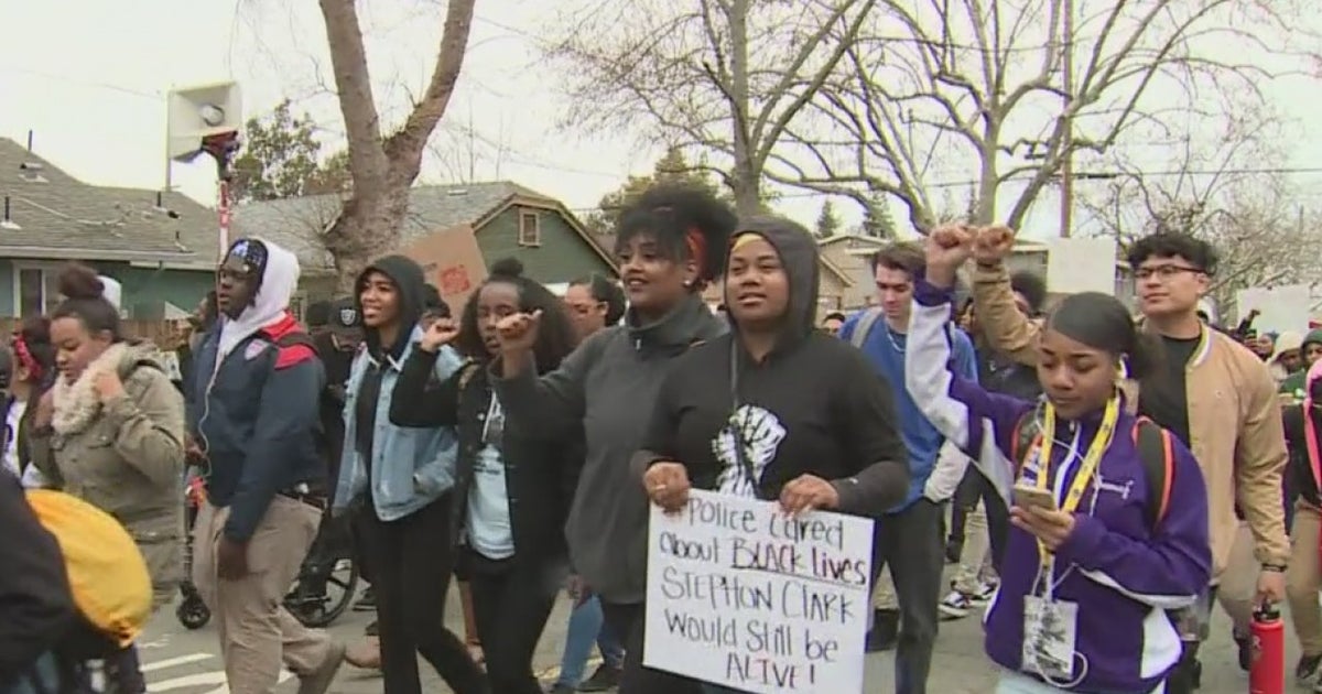 Massive Student Walkout Brings Hundreds To Capitol For Stephon Clark ...