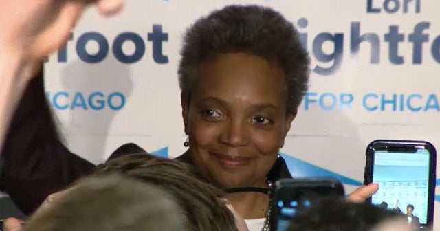 Lori Lightfoot Wins Historic Chicago Mayoral Race Cbs News