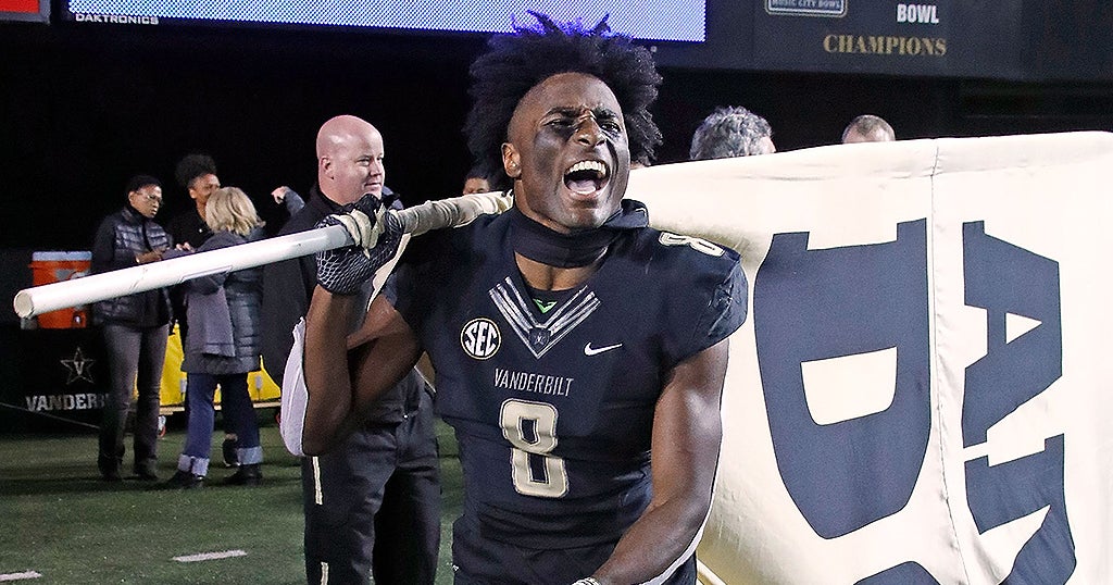 Patriots Trade Up, Draft Vanderbilt Cornerback Joejuan Williams At No ...