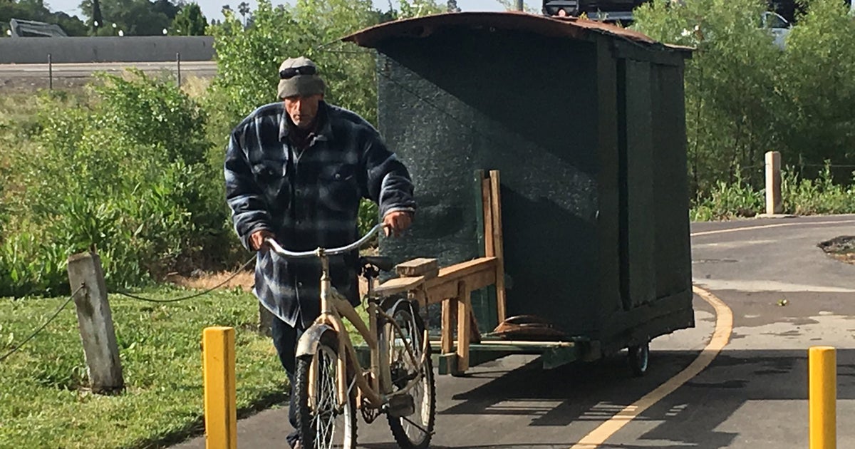 Man Tows Home With Bicycle - CBS Sacramento