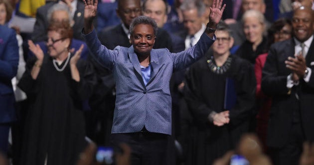 Lori Lightfoot sworn in as Chicago mayor, pledges change - CBS News