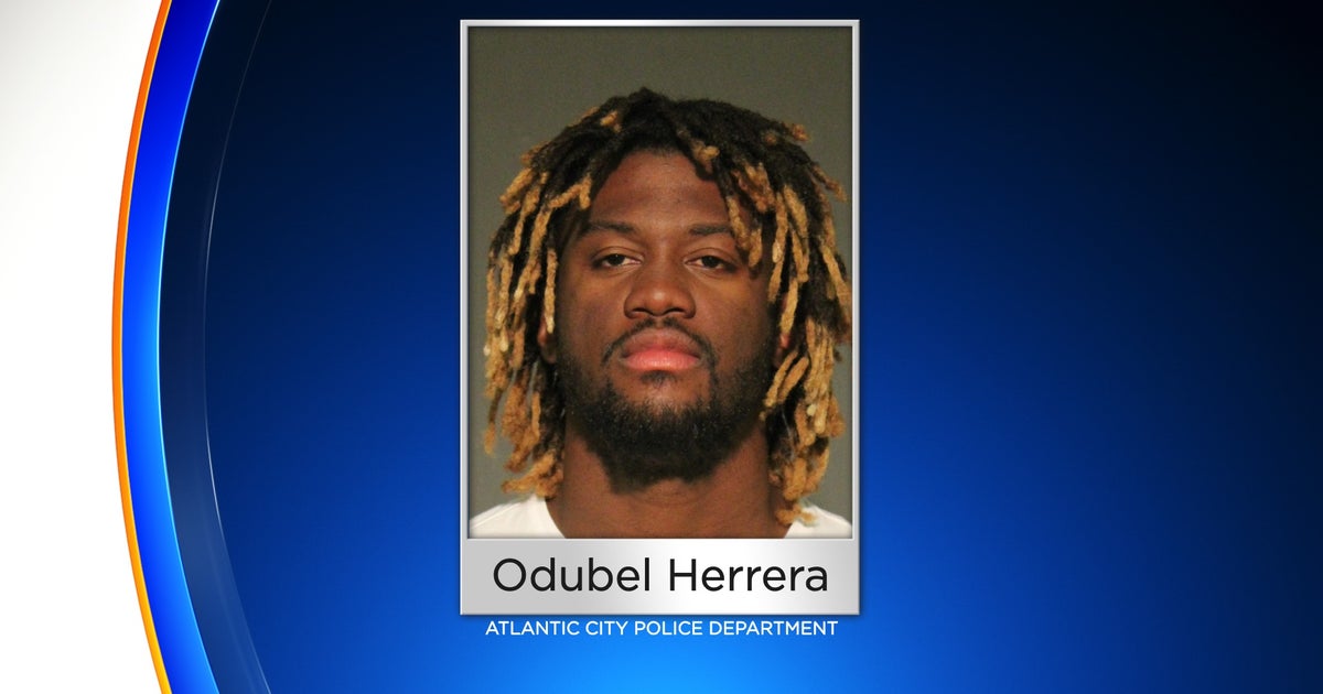 Girlfriend Drops Complaint Against Phillies' Odubel Herrera, Judge ...