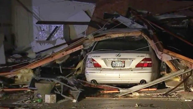 Kansas City tornado: Large and dangerous tornado touches down in ...