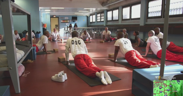 At Cook County Jail, Inmates Relax Their Minds, Bodies With Yoga - CBS ...