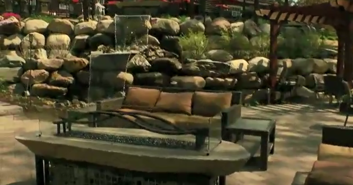 Grand View Lodge Offers A New Outdoor Dining Experience - CBS Minnesota