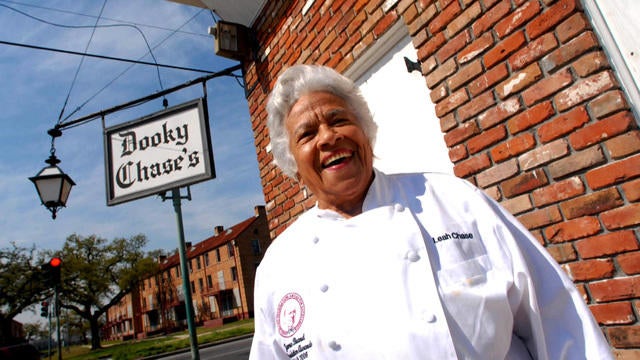 Remembering Leah Chase, the "Queen of Creole Cuisine" - CBS News