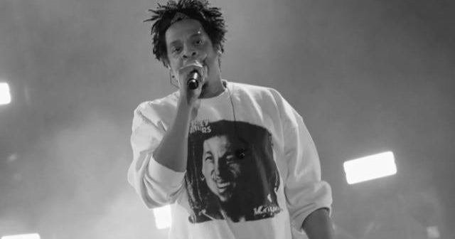 Jay-Z becomes the first hip-hop artist to become a billionaire - CBS News