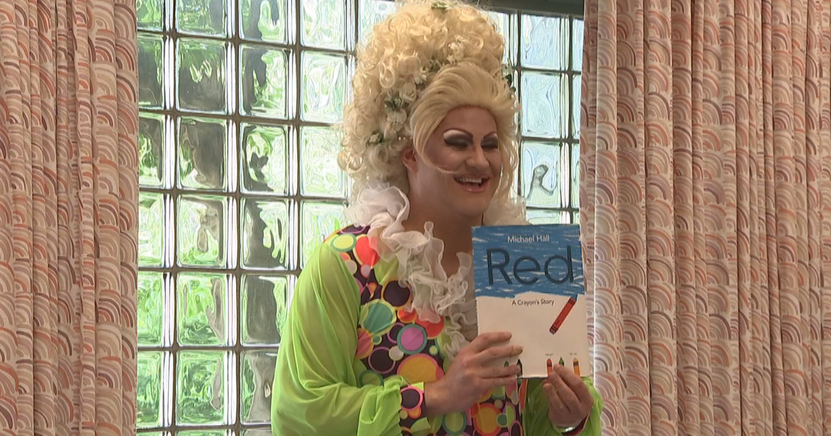 Free Library Of Philadelphia Hosts 'Drag Queen Story Time' To Celebrate ...