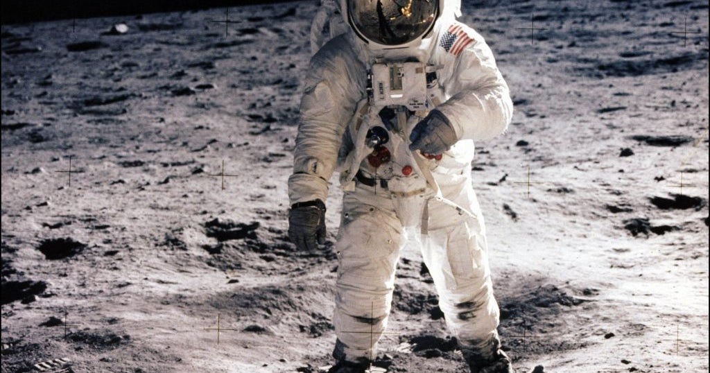 VIDEO: The Race To The Moon, USA Vs. USSR - CBS Boston