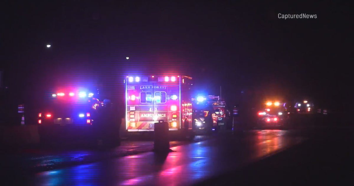 Construction Worker Killed On Route 41 In Lake Forest - CBS Chicago