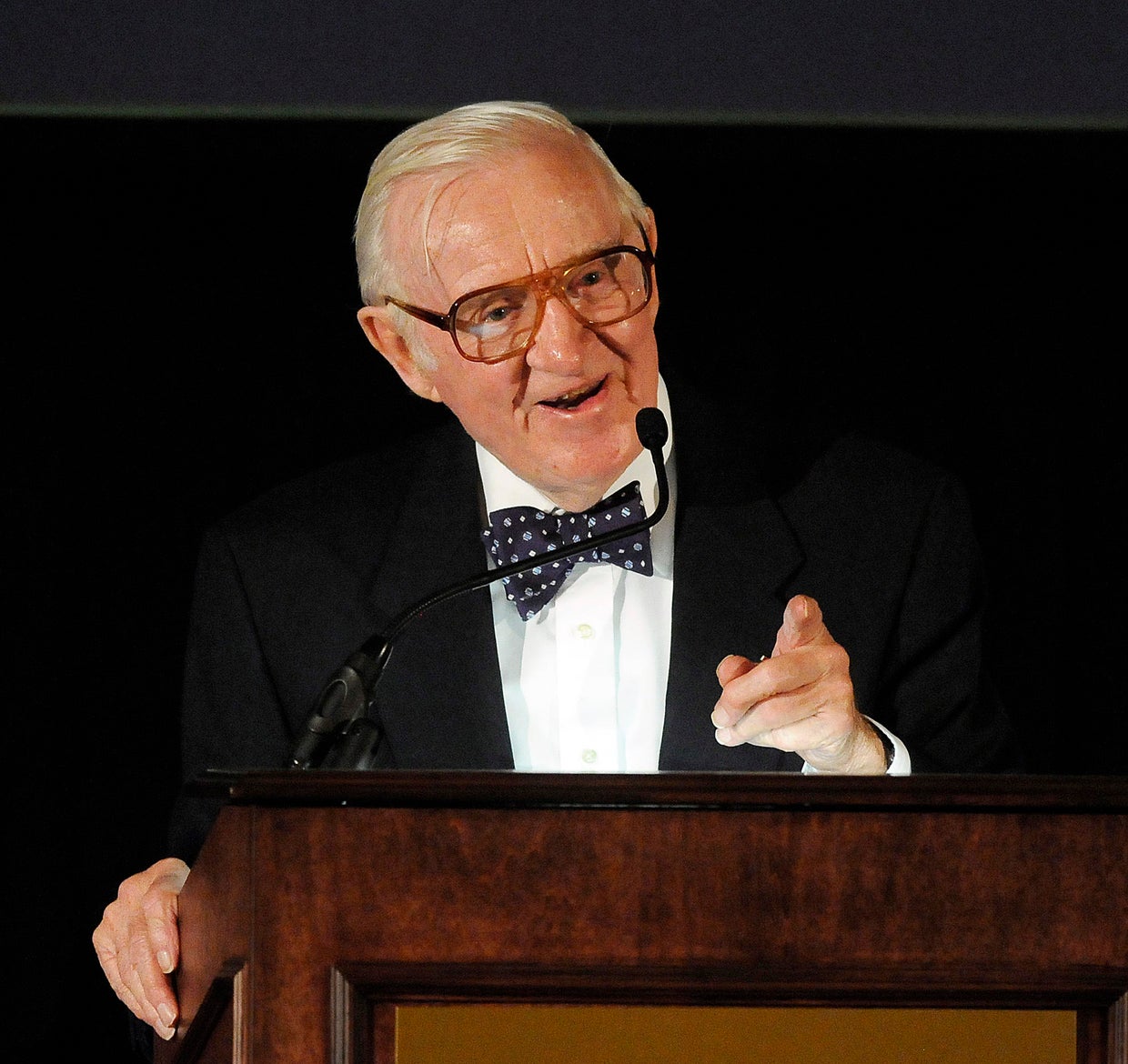 John Paul Stevens has died; Retired Supreme Court justice who led court ...