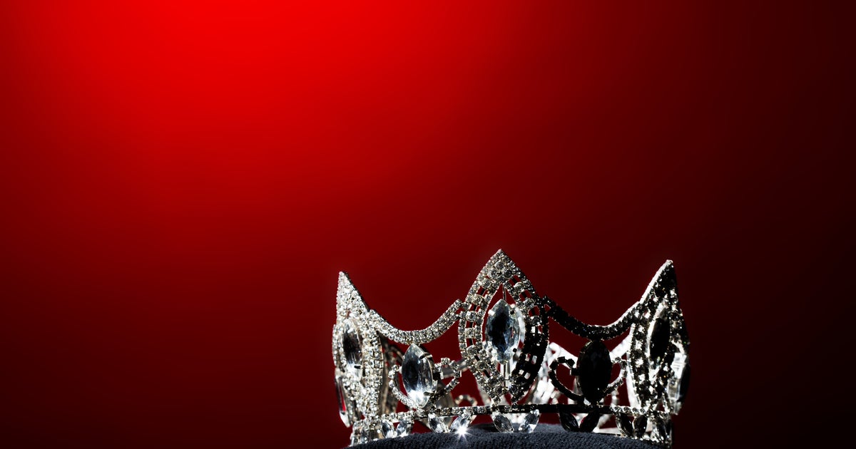 Miss Michigan 2019 Honored With Street Sign - CBS Detroit