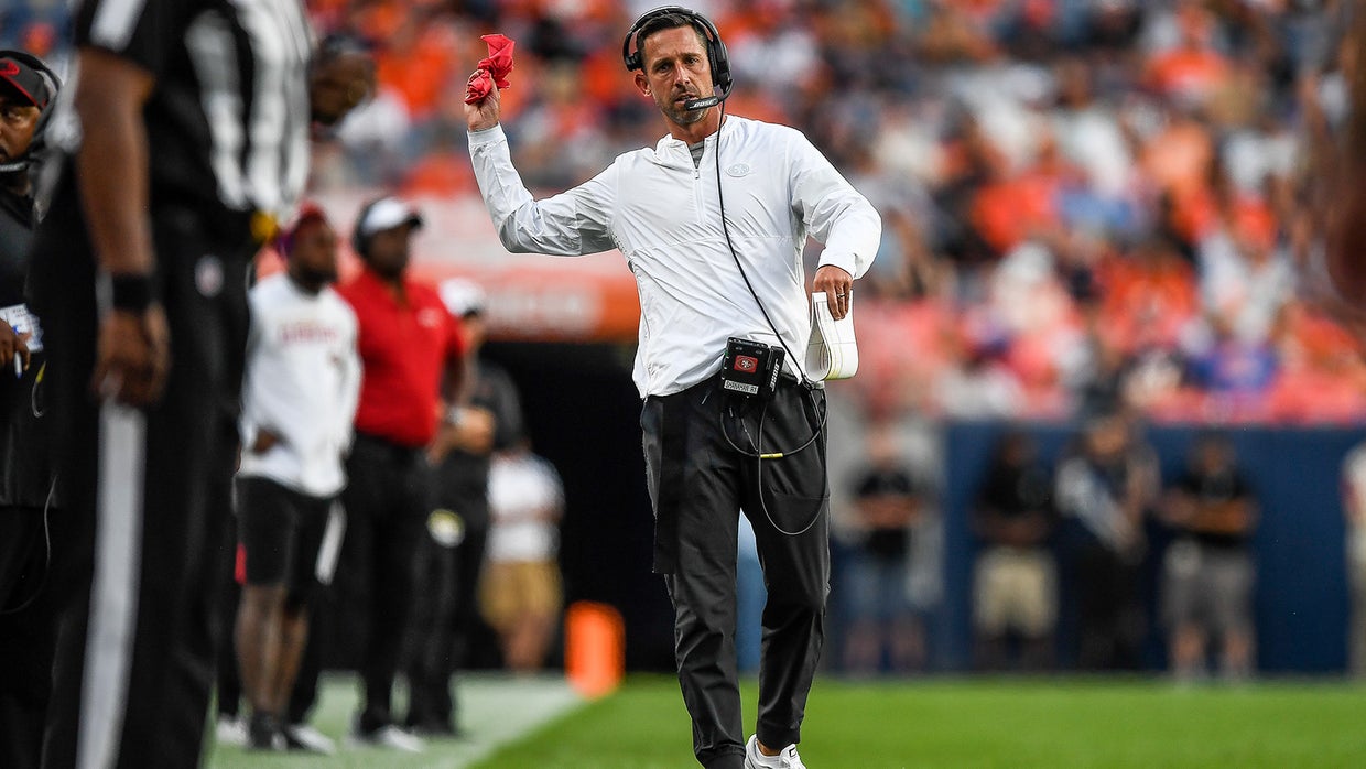 Mike & Kyle Shanahan Become First Father-Son Head Coaching Duo To Reach ...