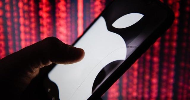 Apple apologizing for privacy issues with Siri recordings - CBS News