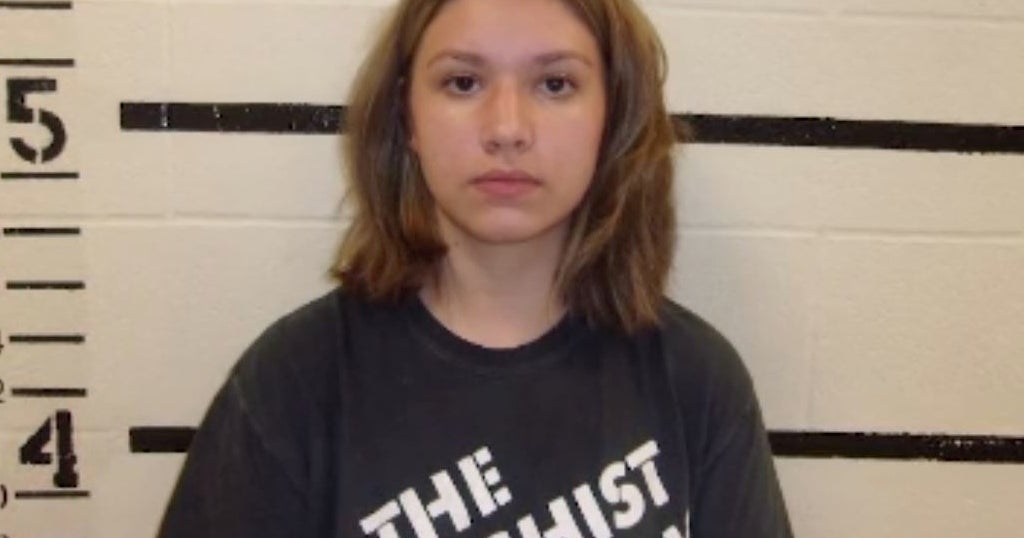 Woman Arrested After Allegedly Threatening To 'Shoot 400 People For Fun ...