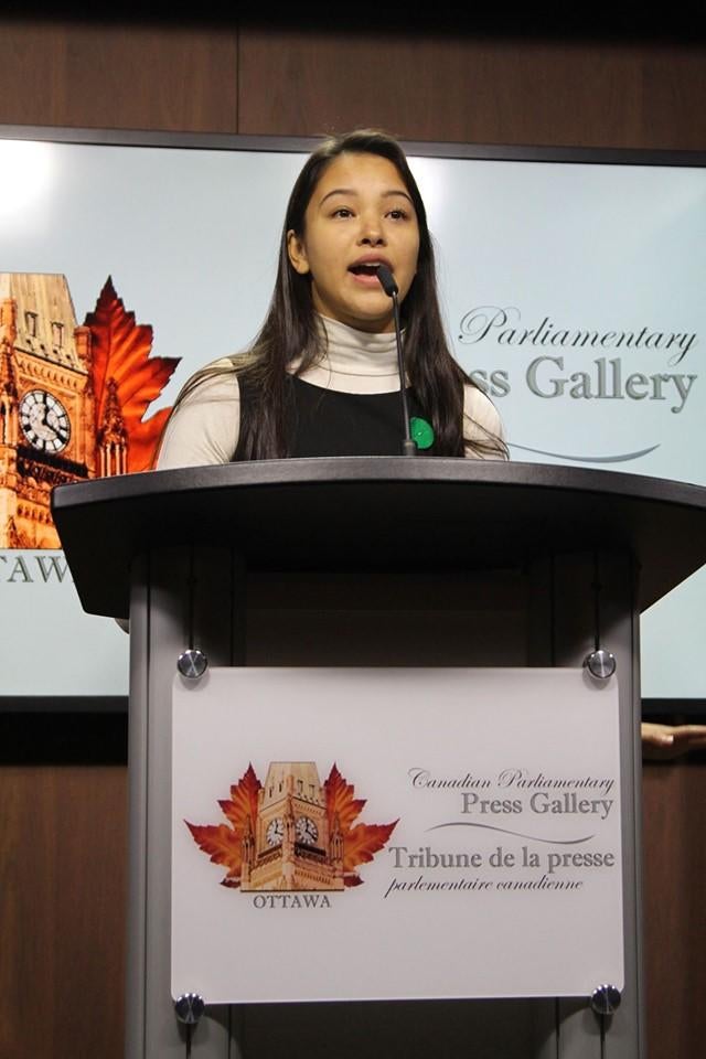 Teen climate activist: Teens are pledging not to have kids until ...