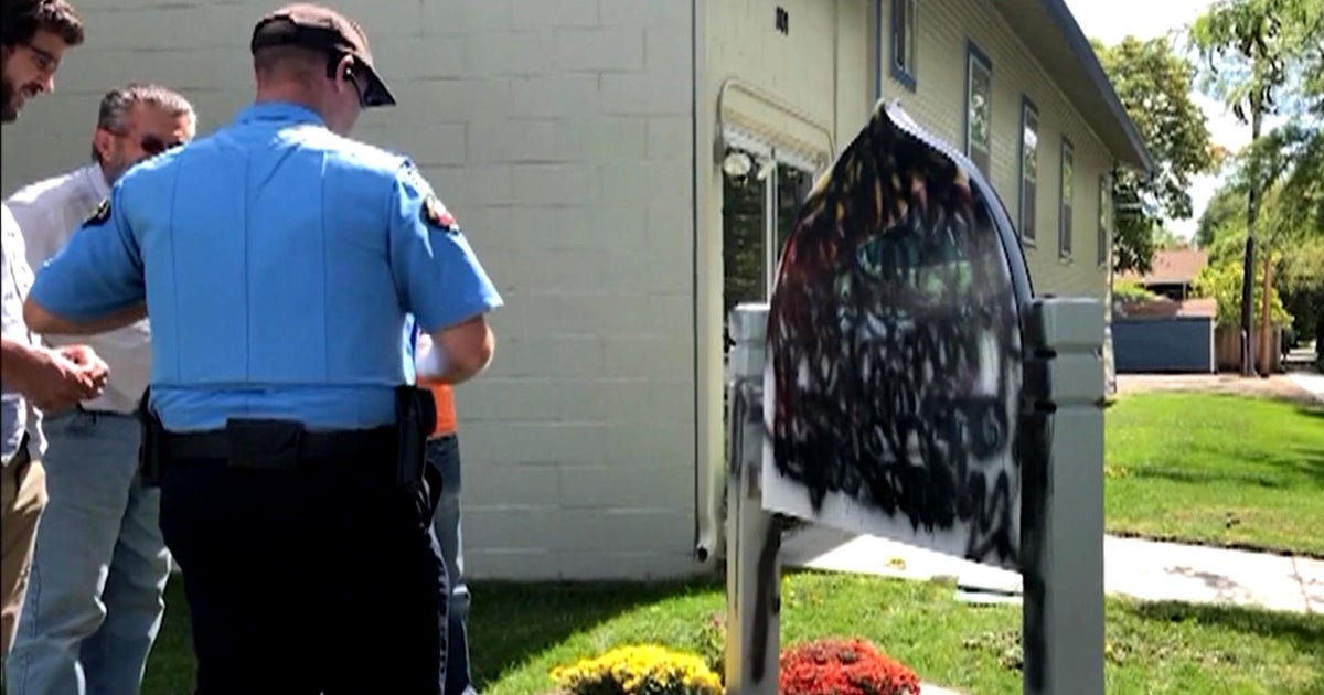 Suspect Sought In Vandalism At Islamic Center Of Grand Junction - CBS ...