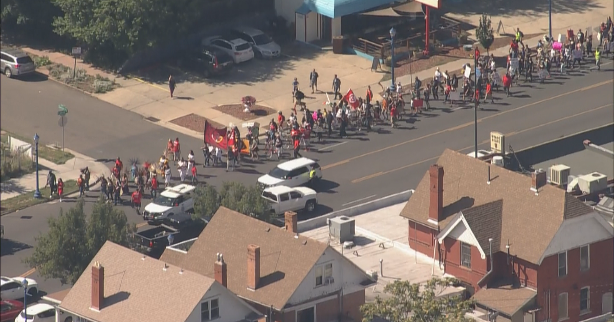 Dueling ICE Rallies & Marches Converge At ICE Facility In Aurora - CBS ...