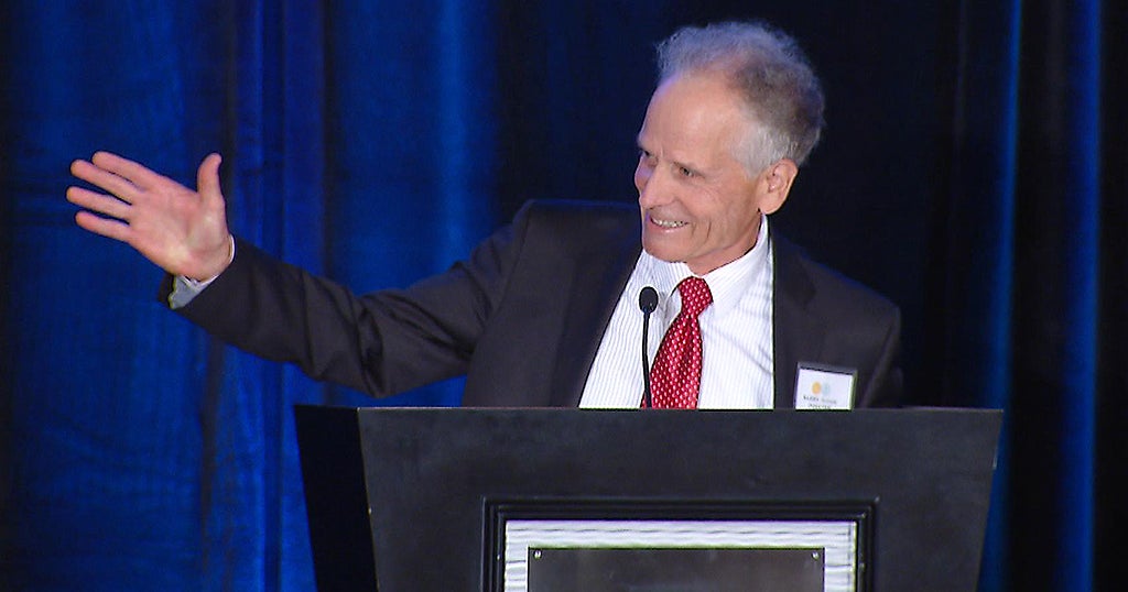 Long-Time WBZ Meteorologist Barry Burbank Inducted Into Hall Of Fame ...